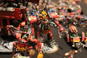 Cigar Box Battle Unbelievable 40k Ork Conversions - Cigar Box Battle